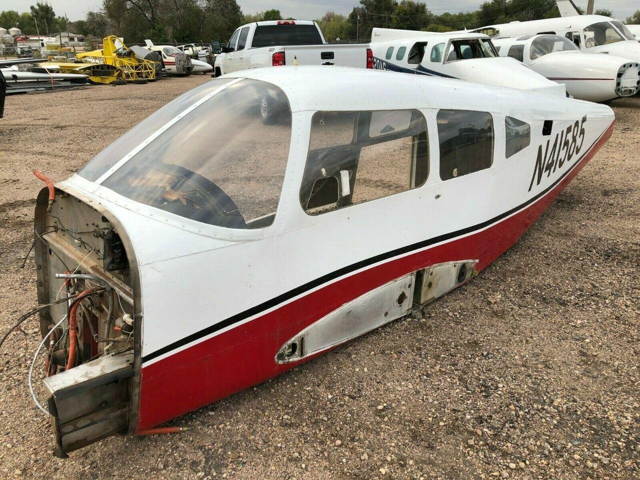 Piper PA28R-200 Arrow Fuselage (N41585)