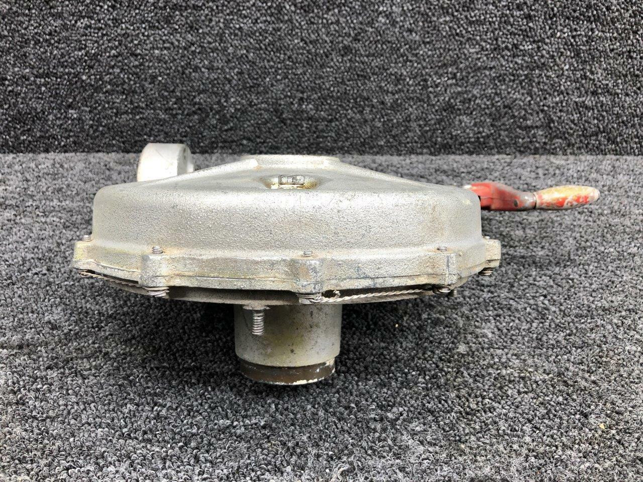 35-810084 / 35-815020 Beechcraft A35 Landing Gear Retract Actuator Housing