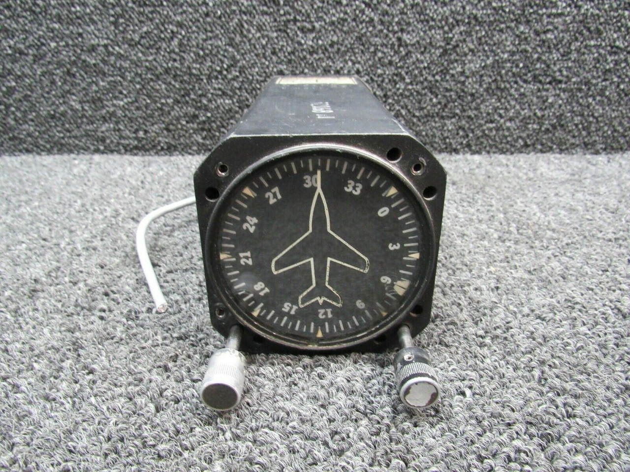 200-6 (M/N: 52D54) AIM / Mitchell Directional Gyro Indicator