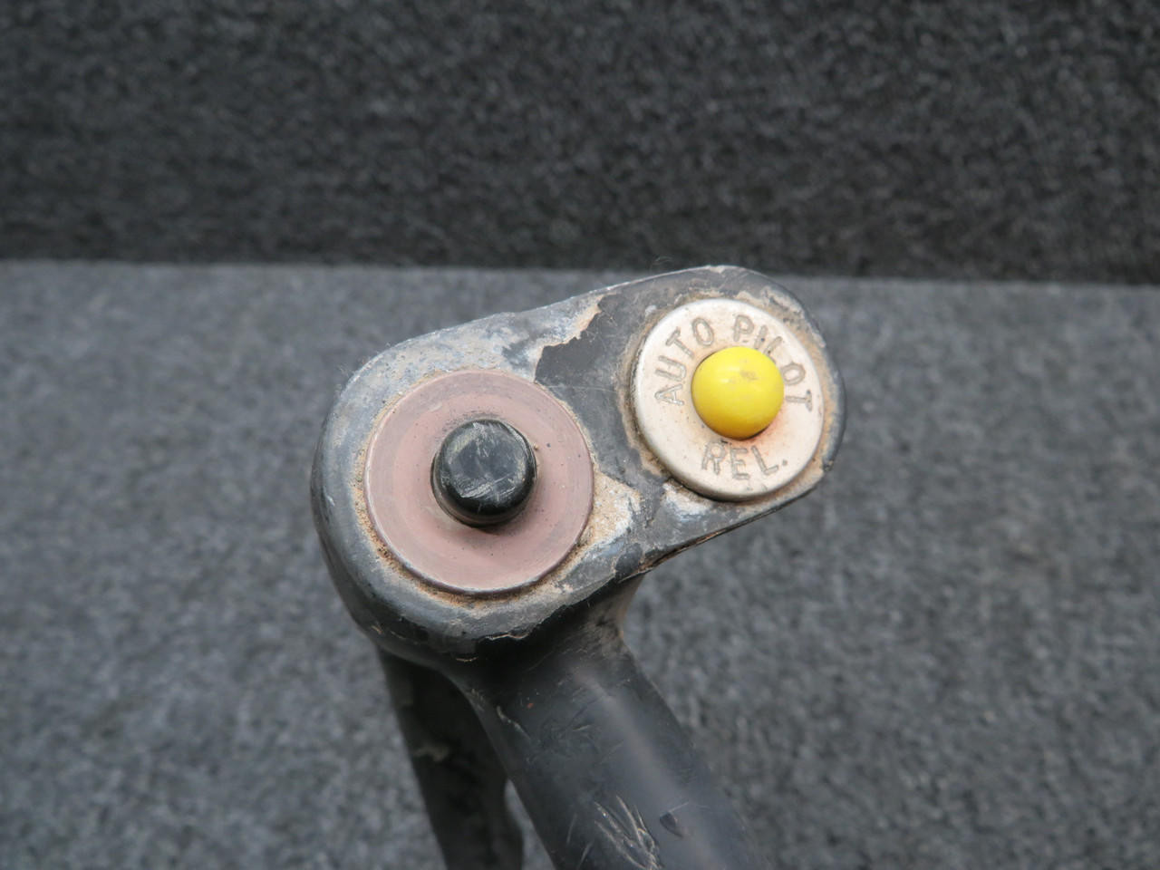 Convair CV-240 Control Yoke Assembly (CORE / DISPLAY)