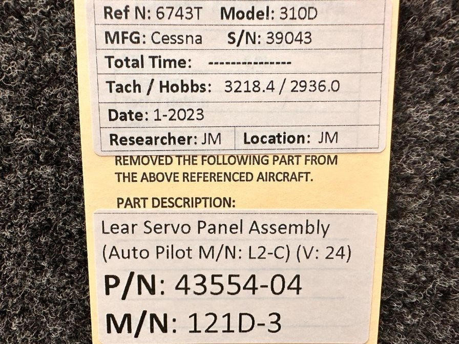 43554-04 Lear 121D-3 Servo Panel Assembly (Volts: 24)