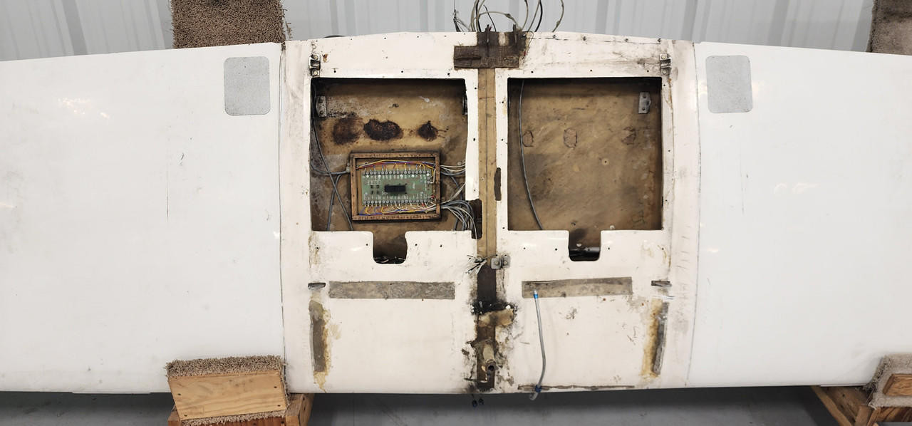 Glasair Single Piece Wing Structure Assembly