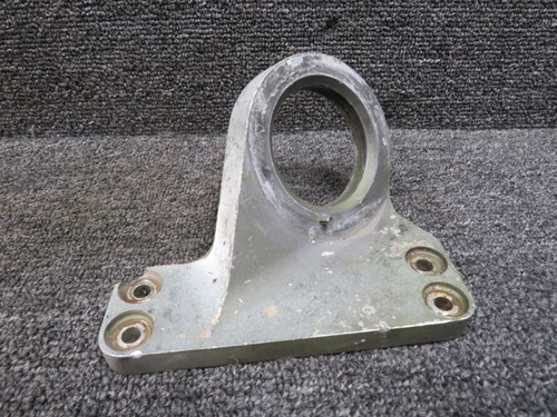 0851203-12 Cessna 414 Forward Engine Mount Fitting Right Hand