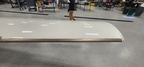 Cirrus SR22 Single Piece Wing Structure Assembly (Damaged) Core for Parts