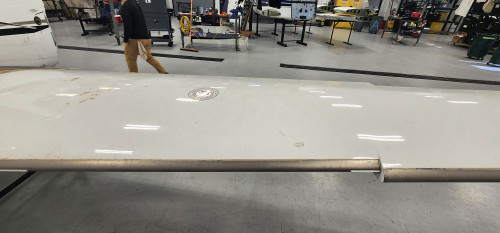 Cirrus SR22 Single Piece Wing Structure Assembly (Damaged) Core for Parts