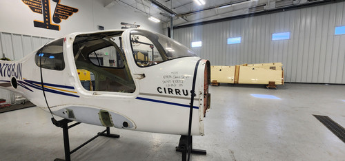 Cirrus SR20 Fuselage with Bill of Sale, Data Tag, Airworthiness, and ...