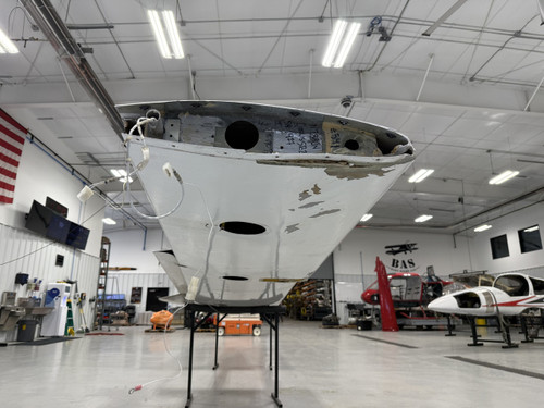 Cirrus SR20 Single Piece Wing Structure Assembly Core for Parts