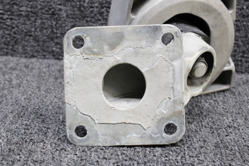 D64-7126-27-30 Diamond DA42-NG Austro E4B Fwd RH Engine Shock Mount ...