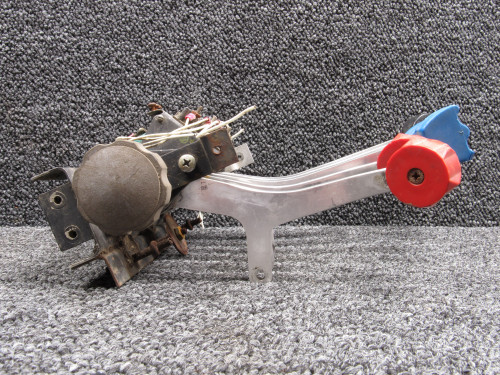 Twin Engine Piston Throttle Quadrant Assembly (Display Only) For Sale