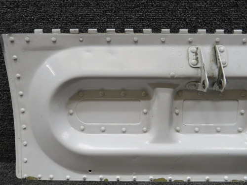 50-810129-35 Beechcraft King Air B90 Main Landing Gear Inboard Door ...