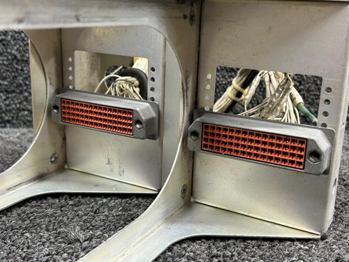 622-1196 Collins Avionics 390R-20 DME-40 Dual Mounting Tray For Sale