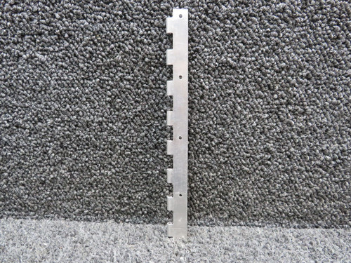 MS20257-3 Hinge Half