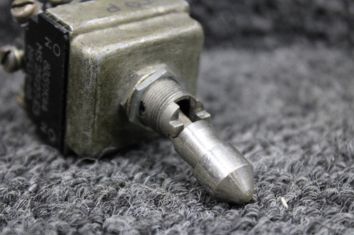 8859K44 (Alt PN: MS25127-E3) Cutler Hammer Landing Gear Toggle Switch