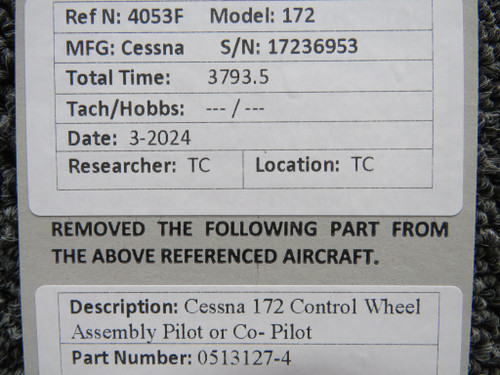 0513127-4 Cessna 172 Pilot or Co- Pilot Control Wheel Assembly