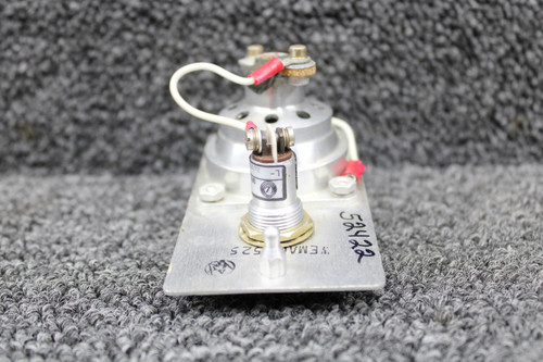 2525 Wemac Overhead Light Assembly With Switch For Sale