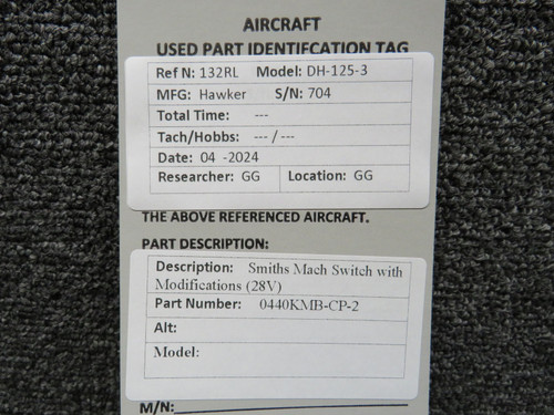 0440KMB-CP-2 Smiths Mach Switch with Modifications (28 Volts)