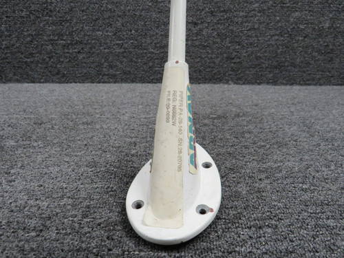 452-0138 Arnav Systems Aircraft Loran Antenna Has Preamp