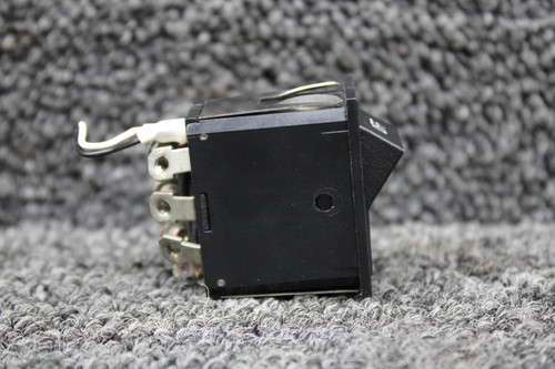 8941K699 (Alternate: 688-296) Piper PA32R-301T Battery Master Rocker Switch