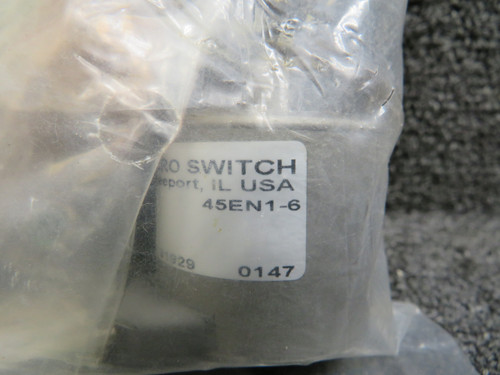 45EN1-6 (Alt PN: 91929) Honeywell Micro Switch with Wires (New Old Stock)