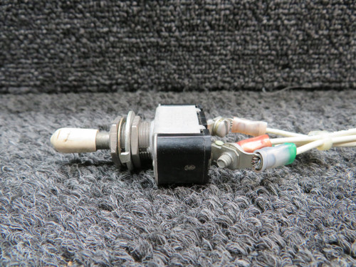 8800K16 Alternative Part Number MS35058-21 Cessna 550 Switch