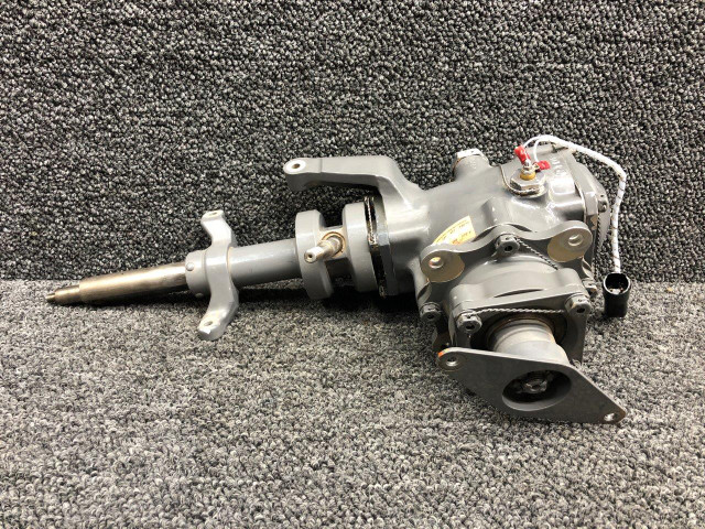 C021-1 / C031-1 Robinson R44 Tail Rotor Gearbox Assembly W/ Pitch Control