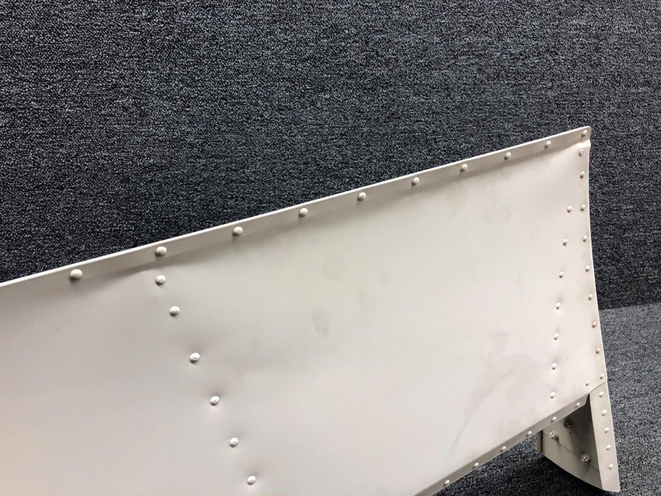 2200-2 (USE: 230000-2) Mooney M20E Aileron Assembly RH