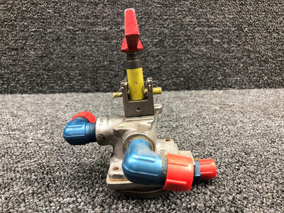 002-384001-7 (ALT: 002-384001-49) AVI Fuel Selector Valve Assembly LH W ...