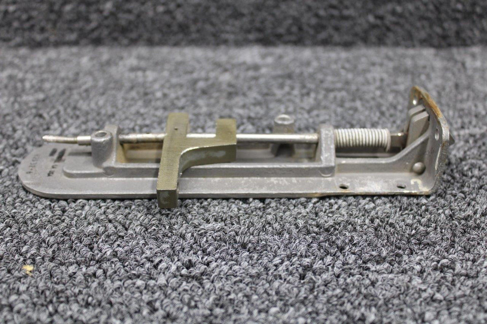 H2532-6 Hartwell Cabin Door Latch Base Assembly RH