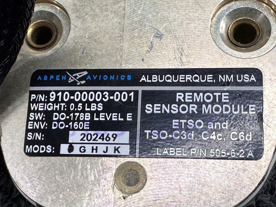 EFD1000, EFD500 Aspen Avionics Dual System has Adapter, Converter, Sensor