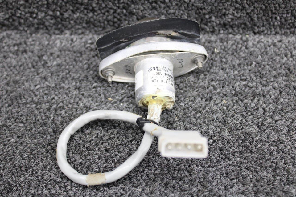 01-0770818-00 Whelen 7081800 Strobe Light with Shield and Lens