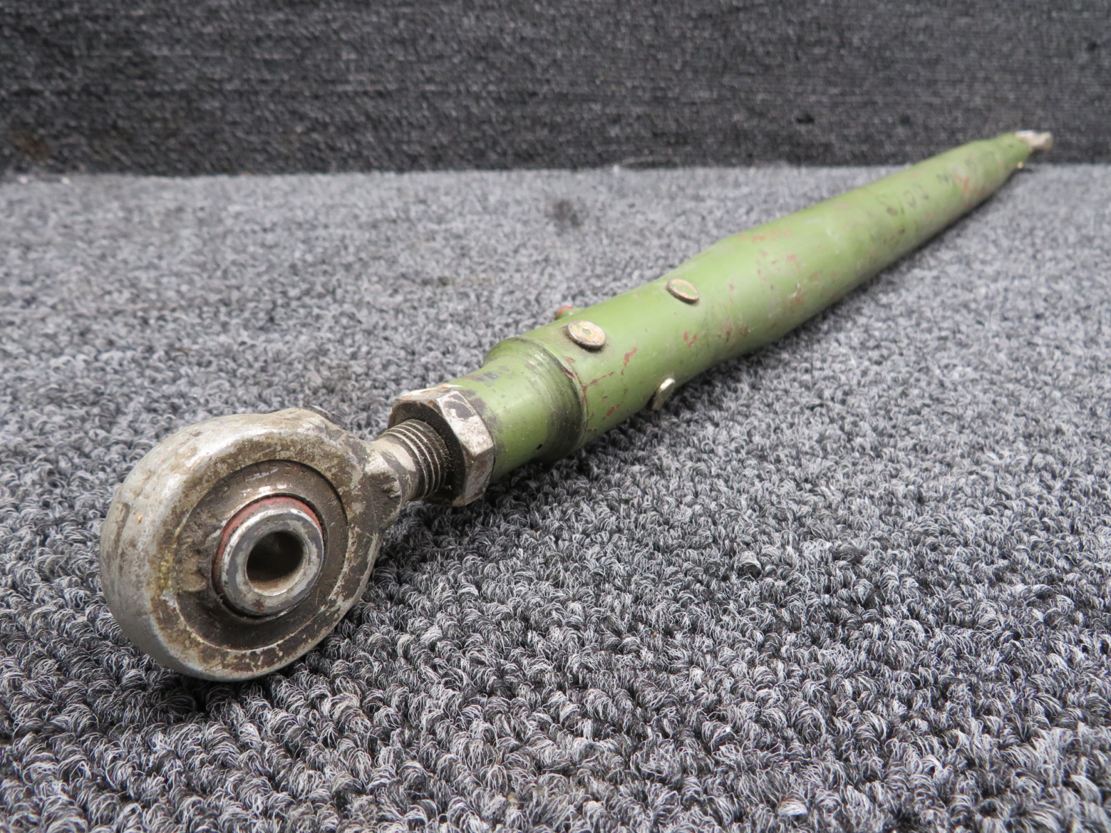 0843415-1 Cessna Intermediate Push Pull Tube