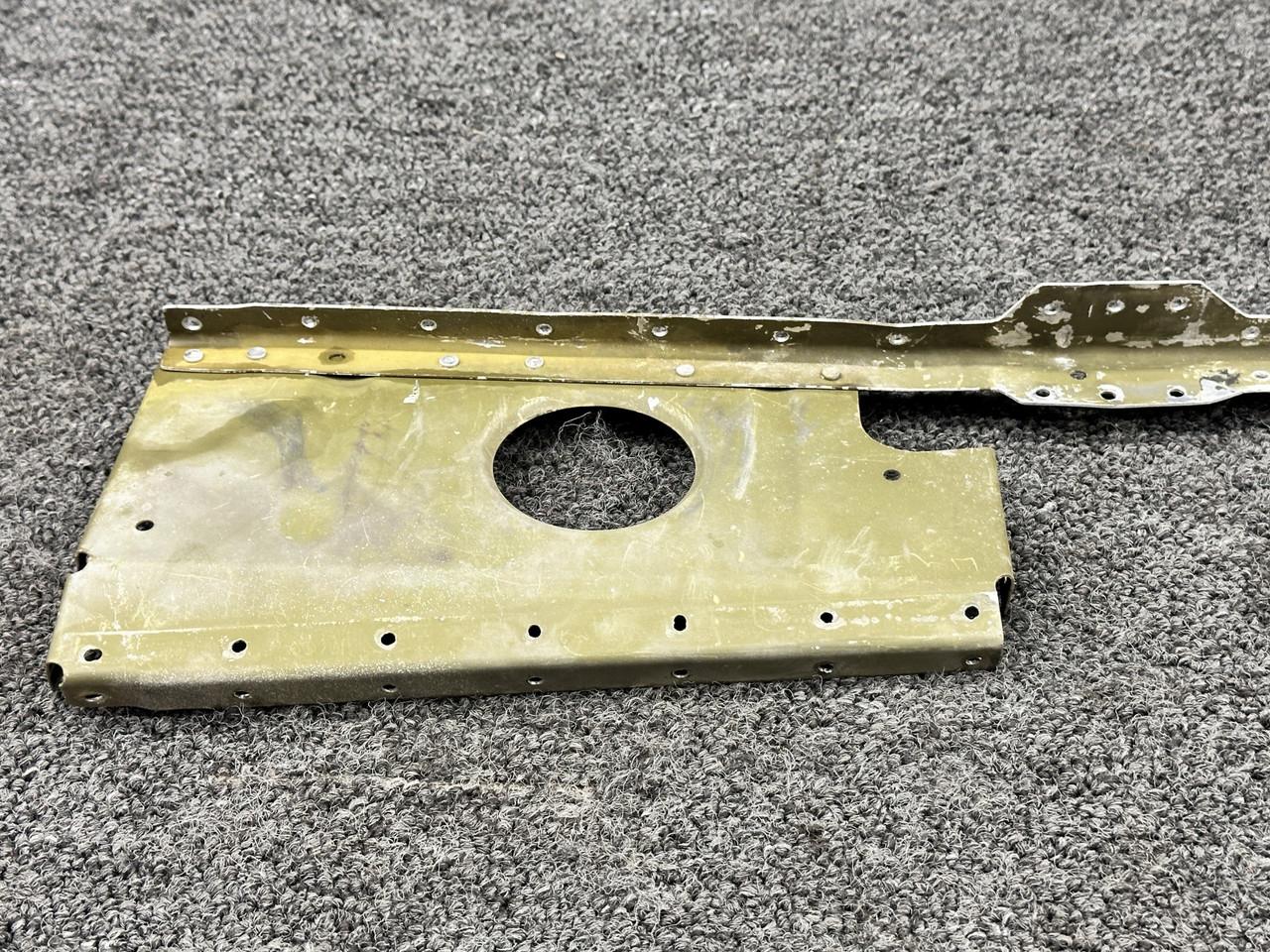 2213040-2, 0713634-8 Cessna R182 Aft Tunnel Bulkhead and Angle Assembly