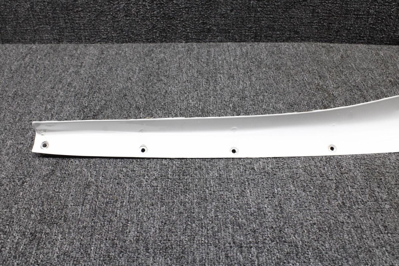 16574-000 Piper PA23-250 Wing Root Fairing Upper LH (White, Minor ...