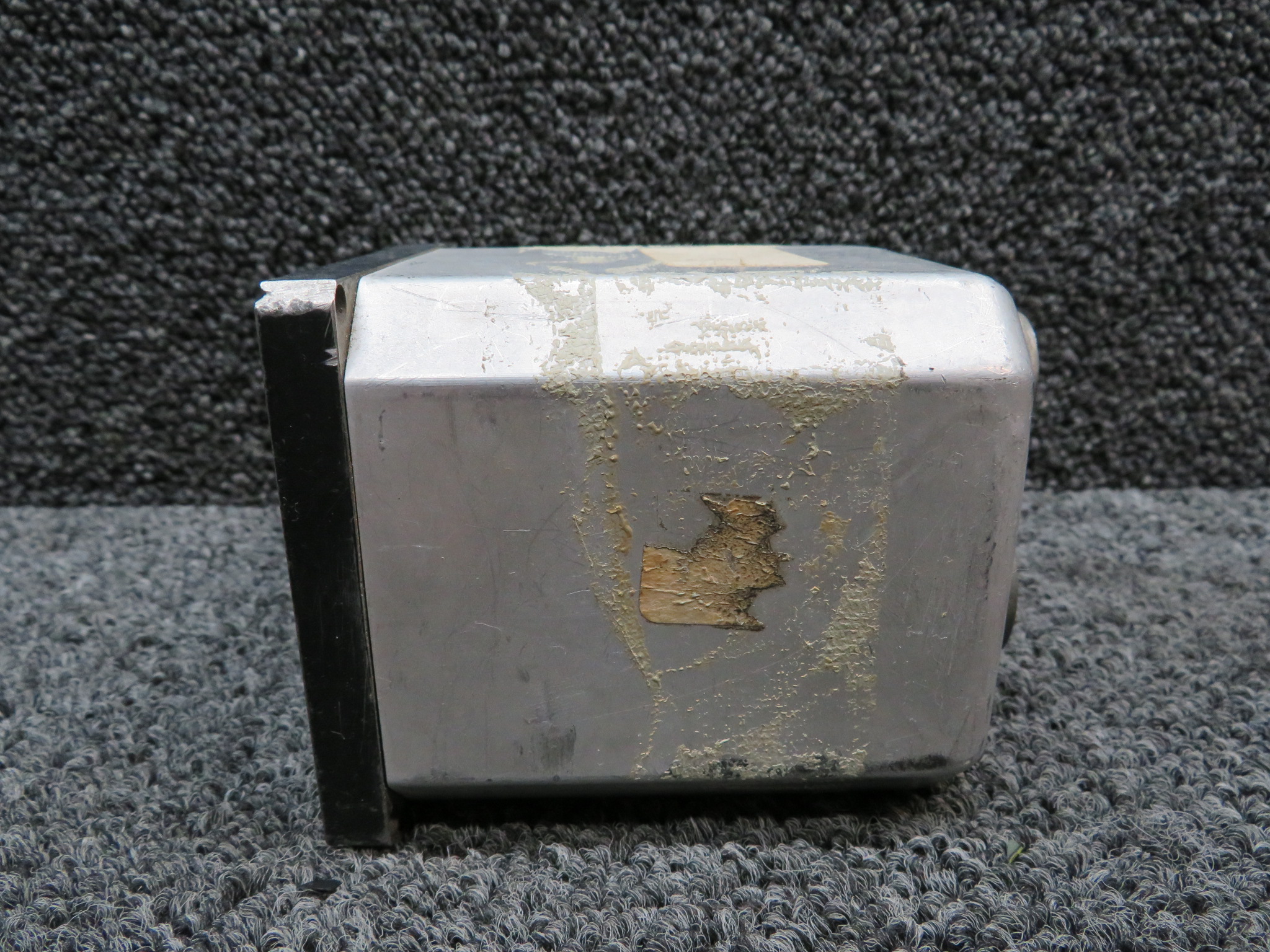 1U027-01 (ALT: 3D065M) Bendix 551A ADF Indicator