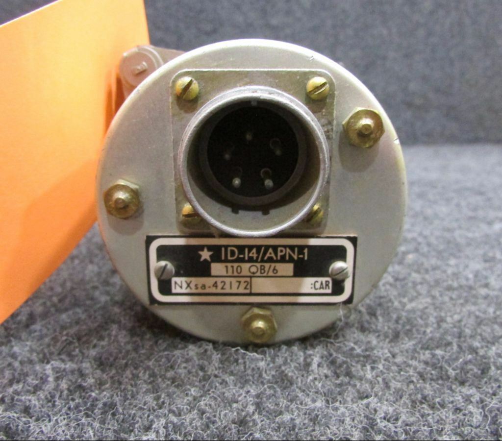 D039 Roller Smith Radio Altitude Indicator