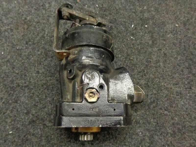 B210105AR O-470-L1 Woodward Propeller Governor (NO PROP STRIKE)