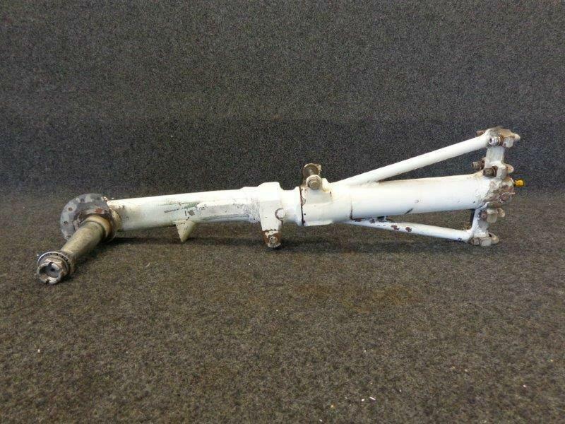 0841000-110 Cessna 320D Main Gear Strut Assembly RH