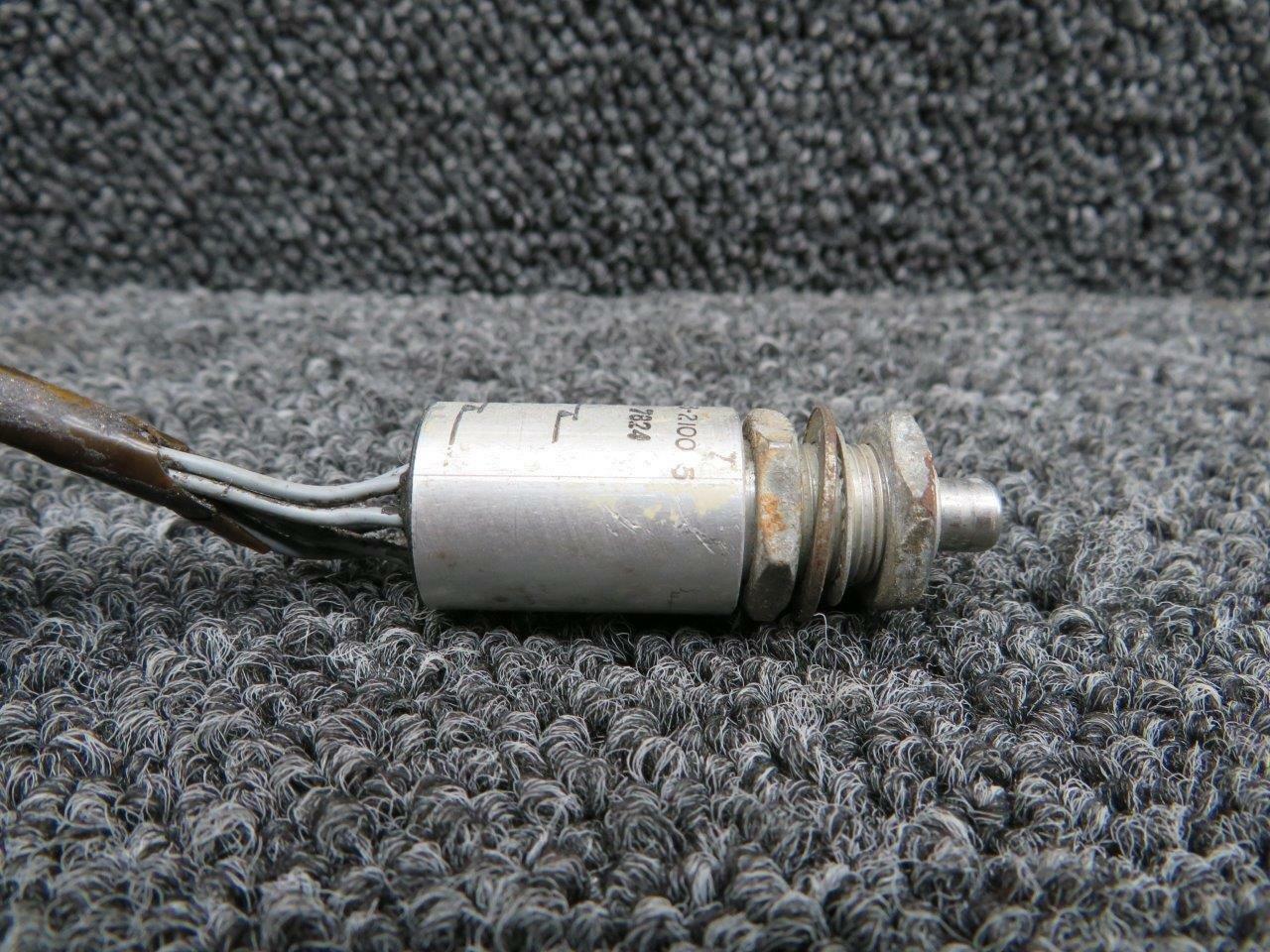 63-2100-5 Cessna 402C Nose Gear Micro Switch (Volts: 28)