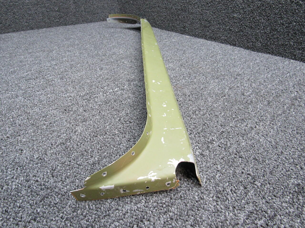 0511000-37 (USE: 0713990-2) Cessna A185F Frame Assy Lower Door Support ...