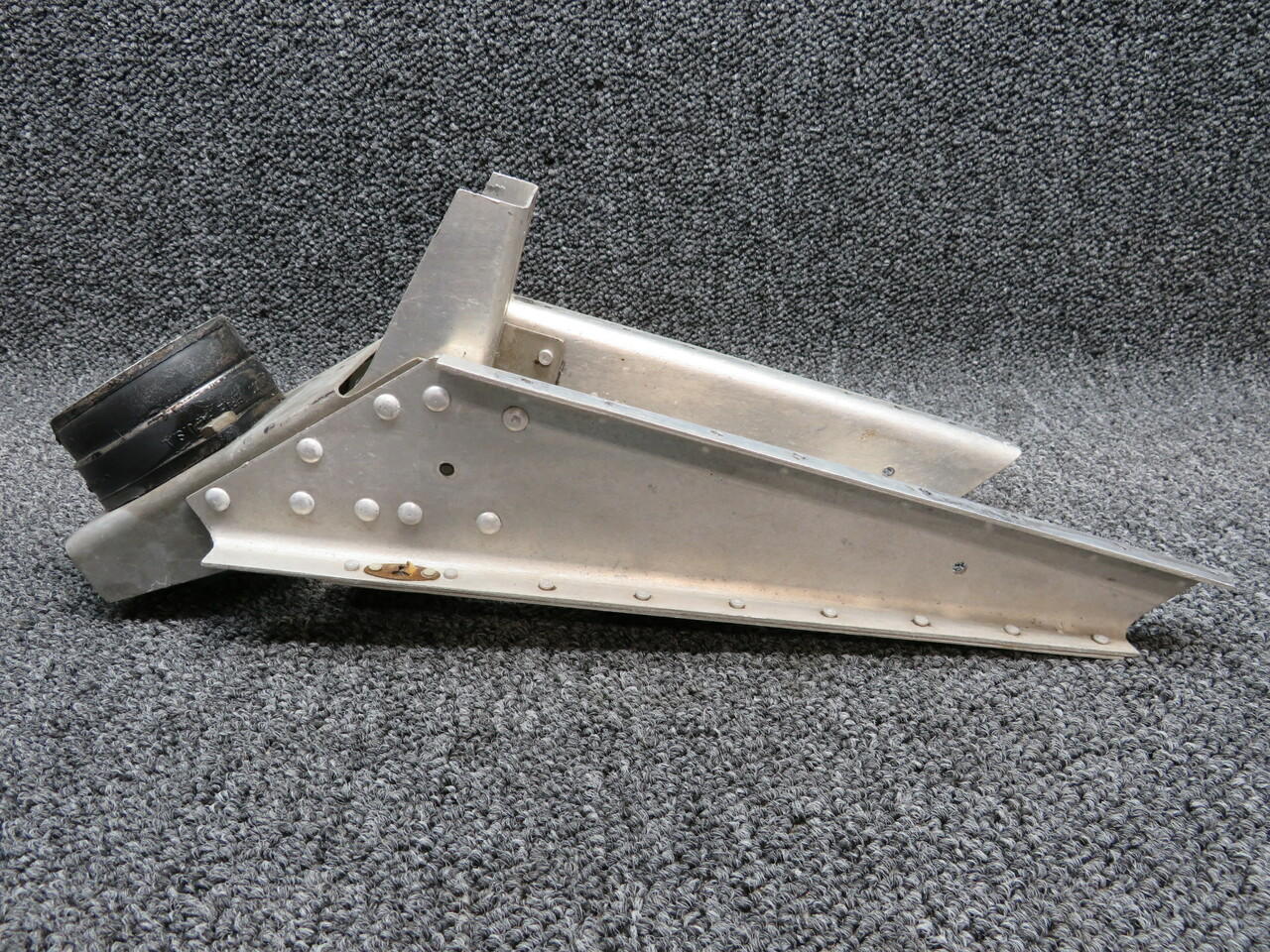1251014-7 Cessna 207 Engine Mount LH Forward