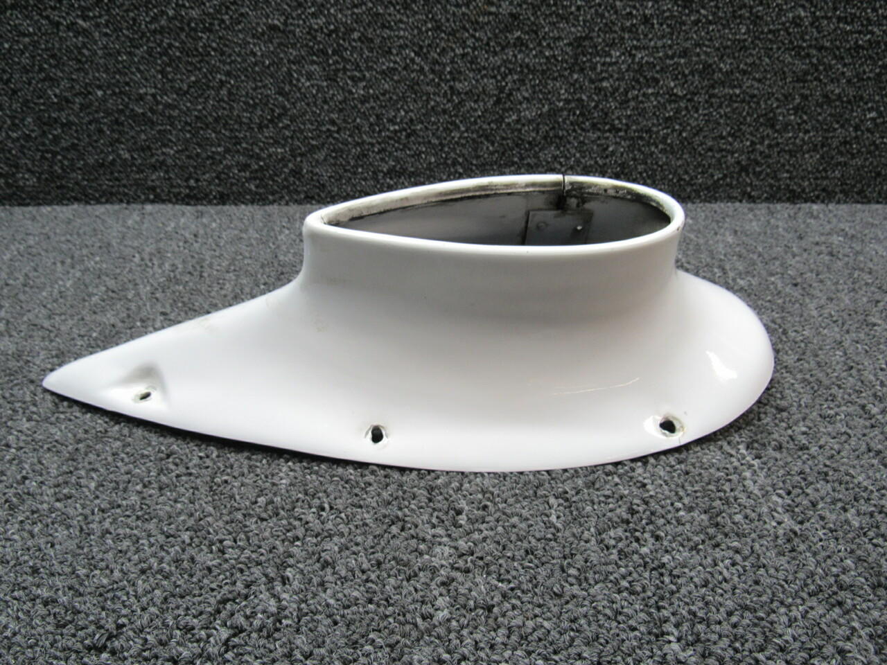 28-05LGF Cessna 172N Texas Aeroplastics Main Gear Strut Fairing