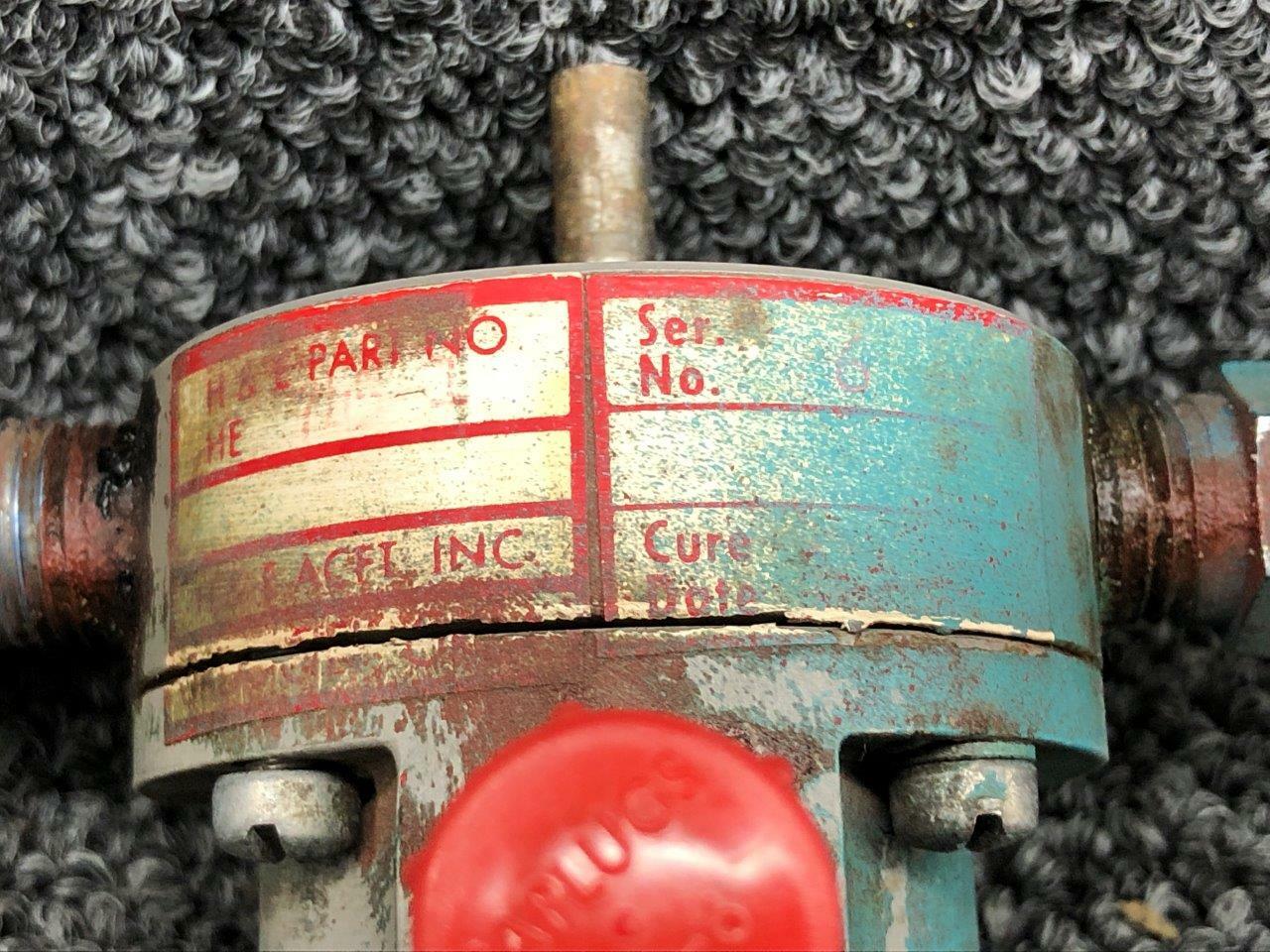 6152 Mooney M20B H&E Fuel Selector Valve Assembly