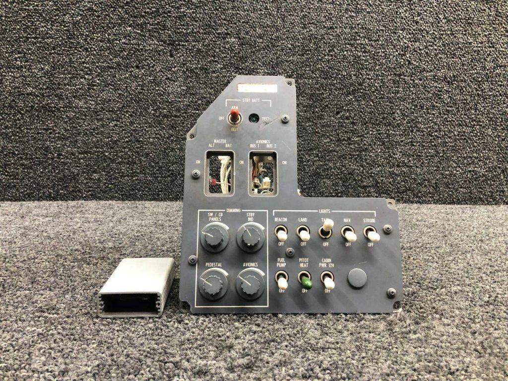 0718017-19 Cessna 172S Switch Panel Assembly (Volts: 28)