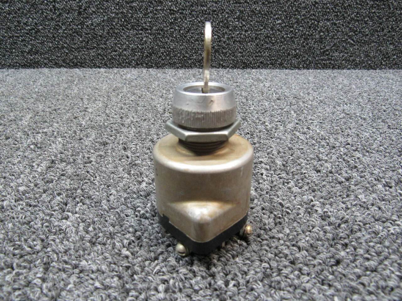 10-357200-1C Bendix Ignition Switch W/ Key