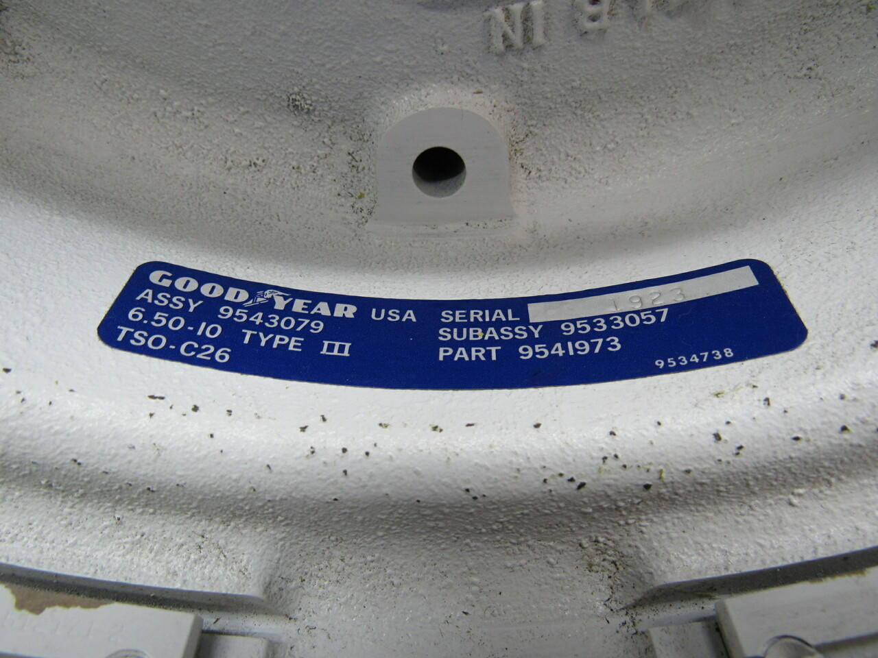 9541973 (USE: 9533057) Goodyear 6.50-10 Wheel Half Assembly (SA)