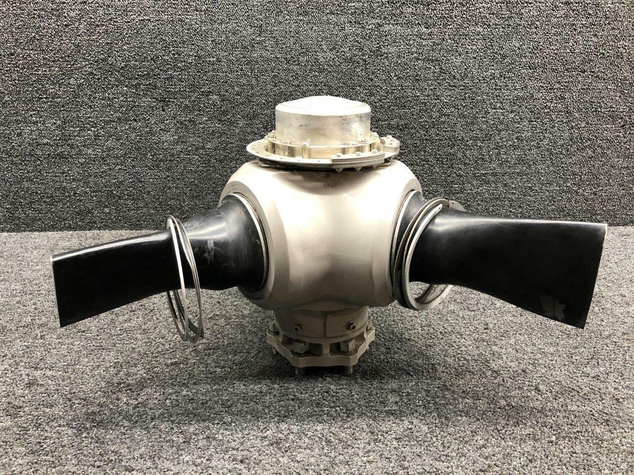 B3D36C429 McCauley 3 Blade Propeller Hub Assy W/ Logbooks