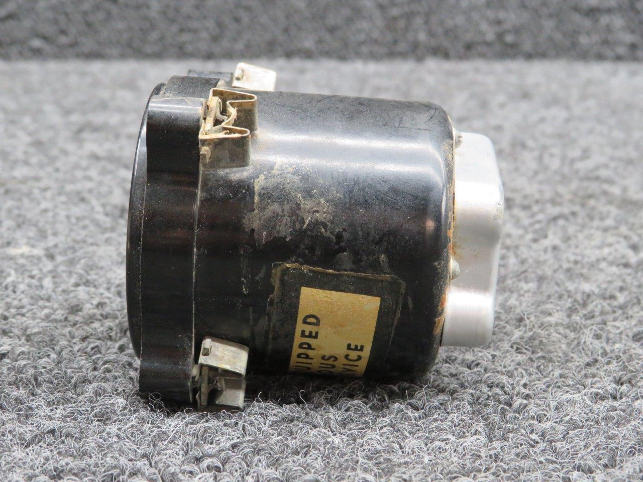 Hobbs Engine Hour Meter Indicator (Volts: 12, Vintage)