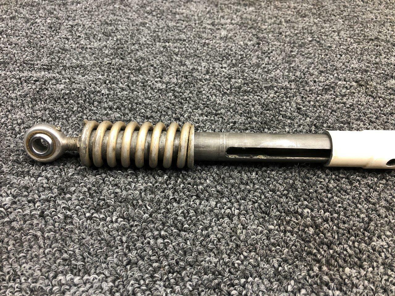 35-815125-47 Beechcraft 58 Rod Main Gear Retract RH (MINUS WASHER)