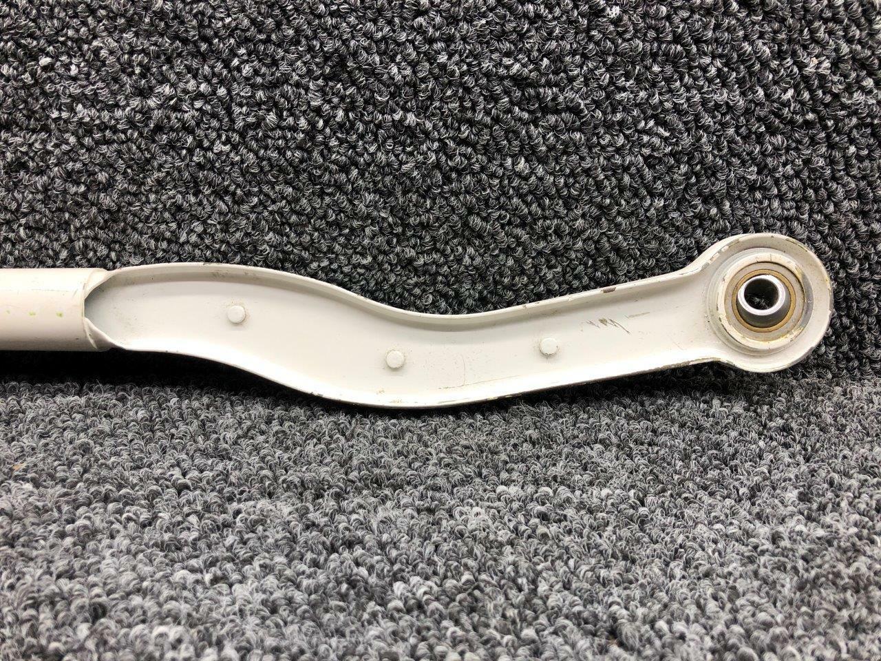 35-815125-47 Beechcraft 58 Rod Main Gear Retract RH (MINUS WASHER)