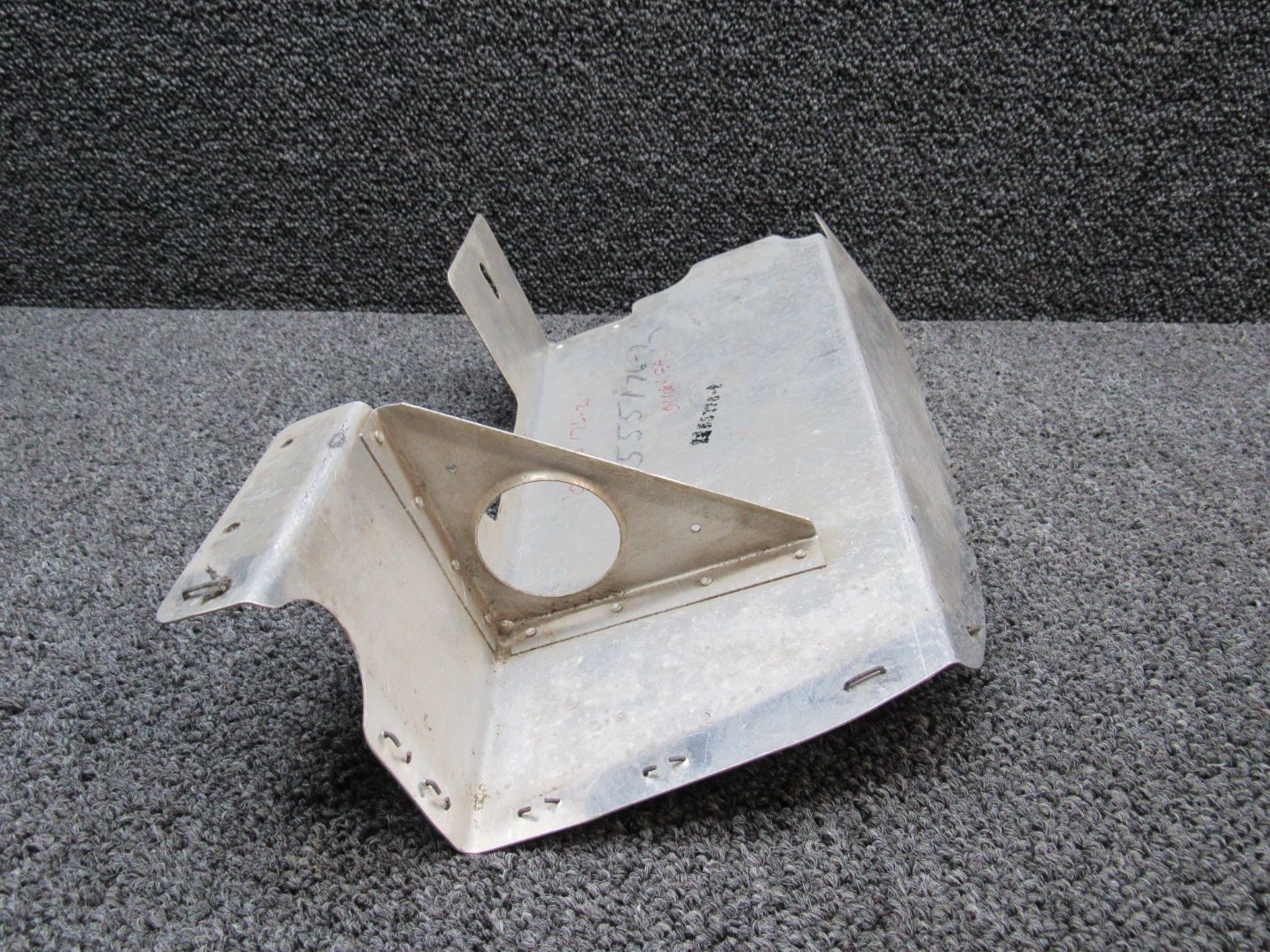 0555176-2 Cessna 172 Engine Baffle (NEW OLD STOCK) (SA)